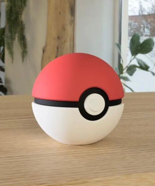 Classic Pokeball – Memory Lane